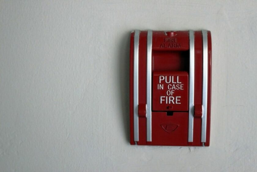 Your Guide to Fire Alarm Panel Safety & Compliance